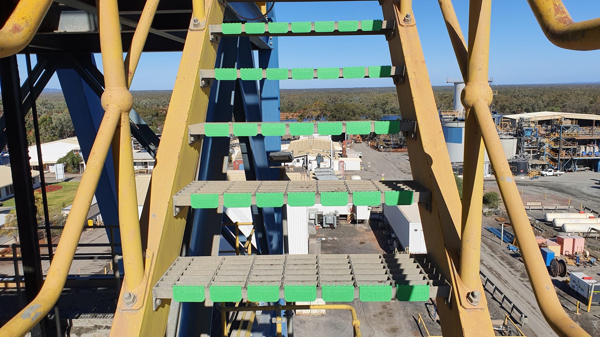 U-Tred Pro Composite Stairway Cleats - Sub-Sahara Mining & Industrial ...