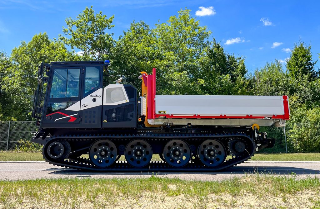 Highly mobile all-terrain vehicles for the construction industry - Sub ...
