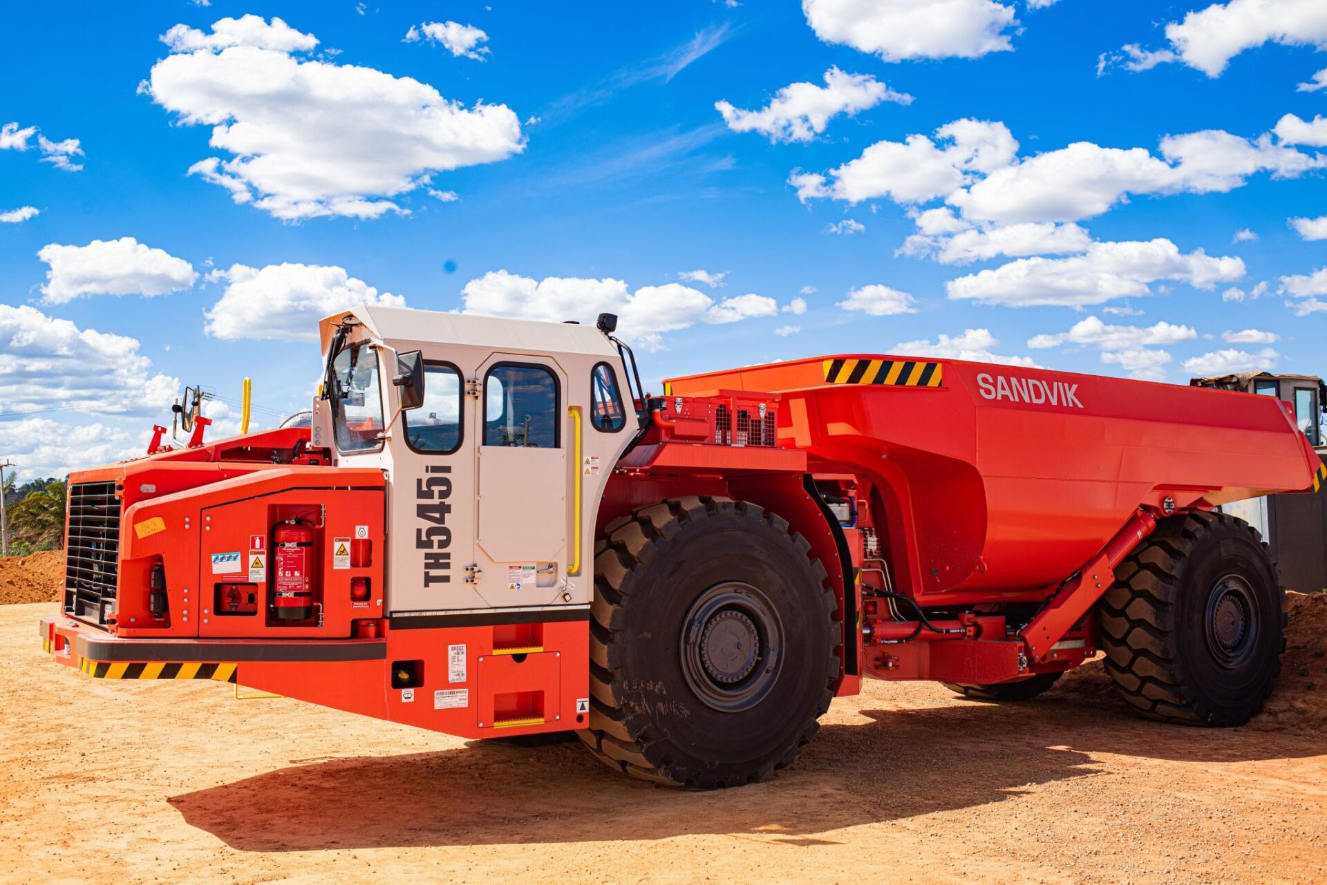 Sandvik & customer achieve fully autonomous low profile truck loop in ...
