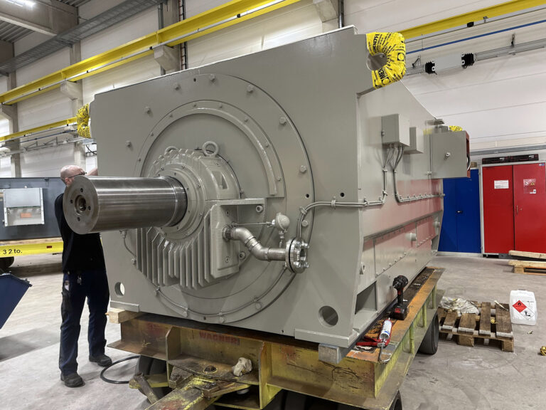 Explosion-proof compressor motor for oil refinery - Sub-Sahara Mining ...
