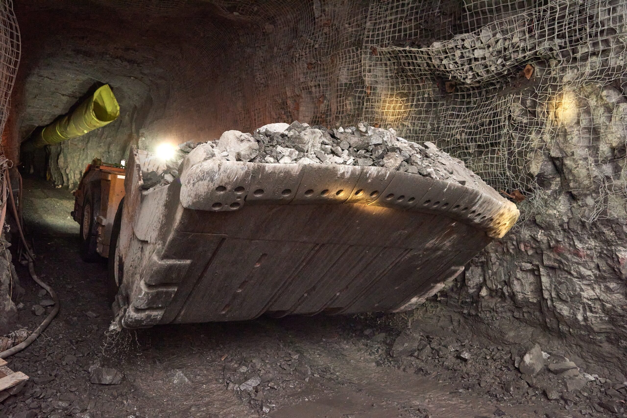 BOOYCO ELECTRONICS TACKLES THE COMPLEXITIES OF UNDERGROUND PDS ...